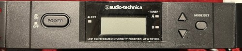 Audio-Technica ATW-R3100b-D Diversity Receiver 655-680MHz + 2 Antenna ...