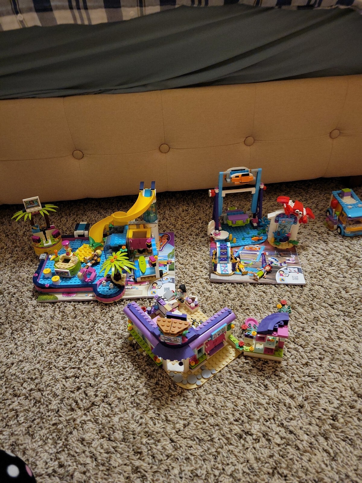 Lego Friends Set Lot - Lego Friends Pool Party , Restaurant,Underwater ...