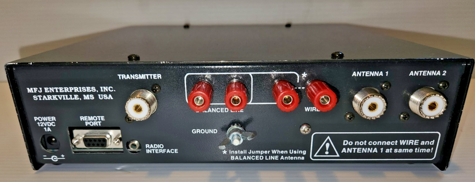 MFJ-993B IntelliTuner Automatic Antenna Tuner 300/150 Watts - Tested ...
