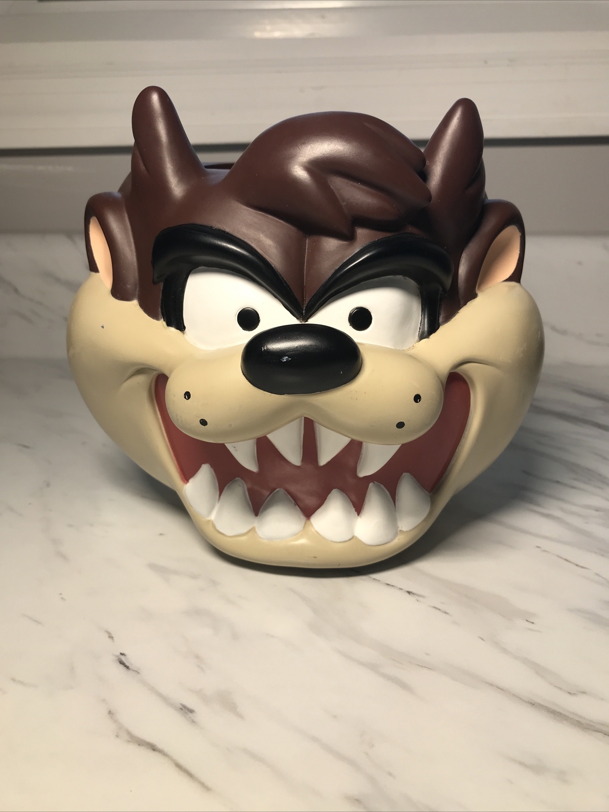 TASMANIAN DEVIL 3D TAZ 1997 WARNER BROS APPLAUSE BUCKET ROPE HANDLE ...