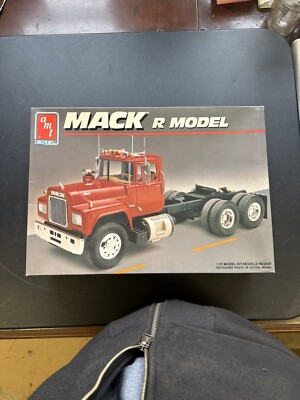 AMT ERTL Mack R Model 1/25 Scale Semi Truck Plastic Model Kit #6129 ...