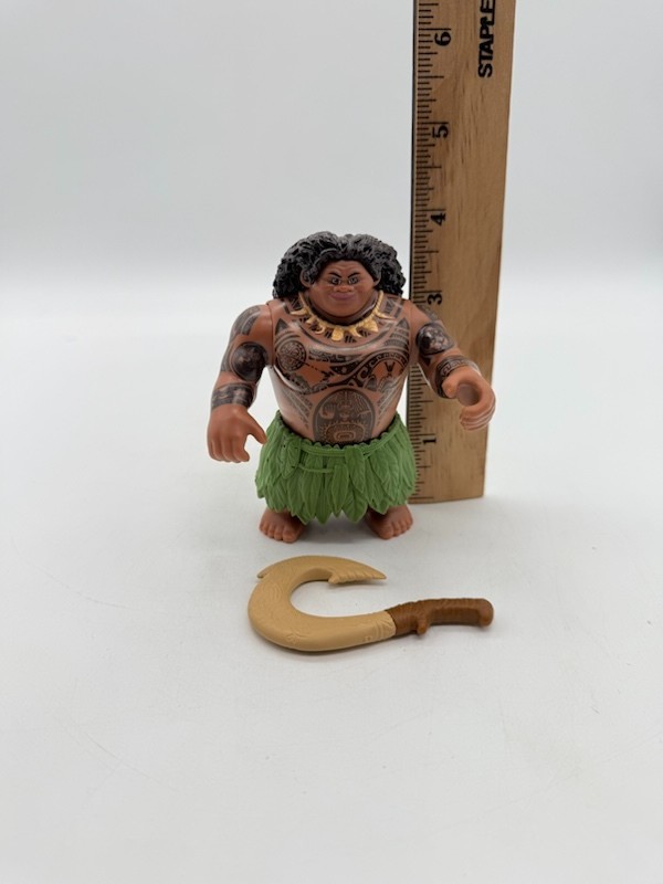 Set of 4 Moana Character Figures Moana, Maui, Gramma Tala, Chief Tui | eBay