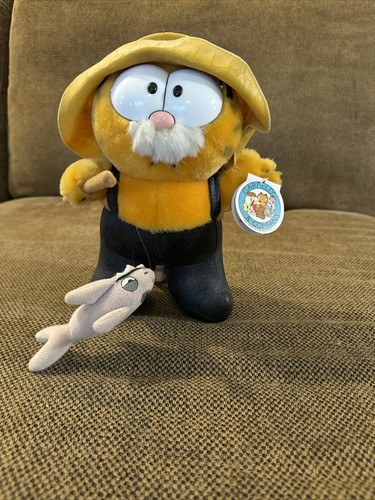 VTG 1981 Garfield Fishing Fisherman w/Pole & Fish Plush Cat Stuffed ...