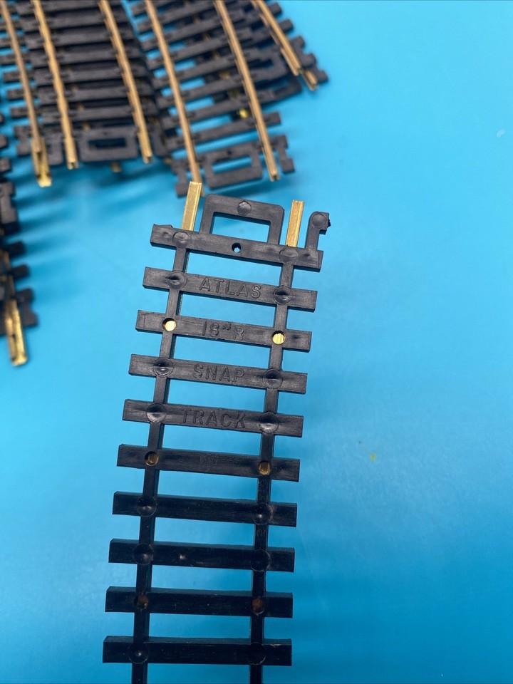ATLAS SNAP TRACK HO Gage Brass Mixed Lot of 60 CURVES & STRAIGHT ...