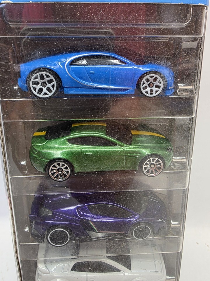 Hot Wheels HW Exotics 5 Pack- Bugatti, Aston Martin, Lamborghini, Lotus ...