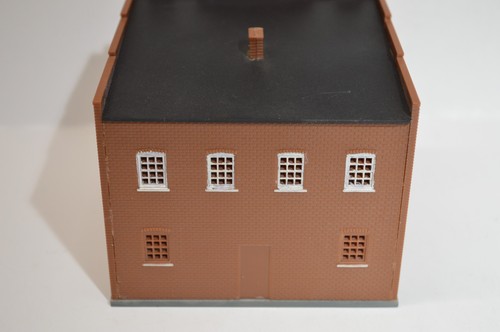 HO Building Small Town USA Hardware Store | eBay
