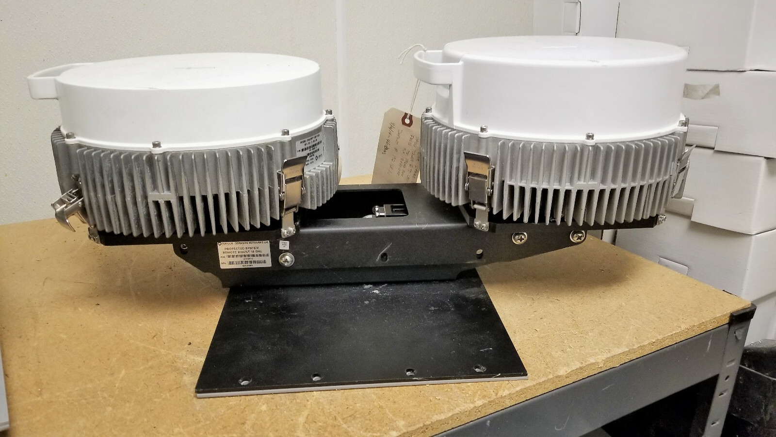 Pair Ceragon Fibeair ODU Microwave Networks 1500P-18-2B & 1528-18-2B | eBay