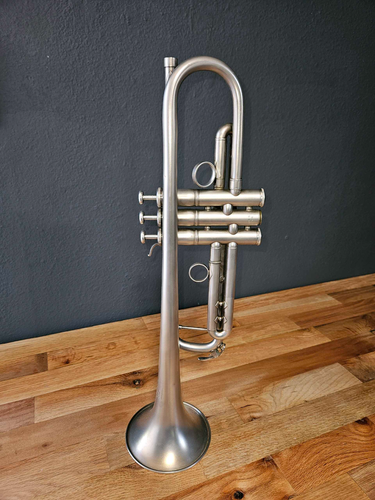 Yamaha Xeno Professional Trumpet YTR 8335 RG - Satin Silver Finish | eBay