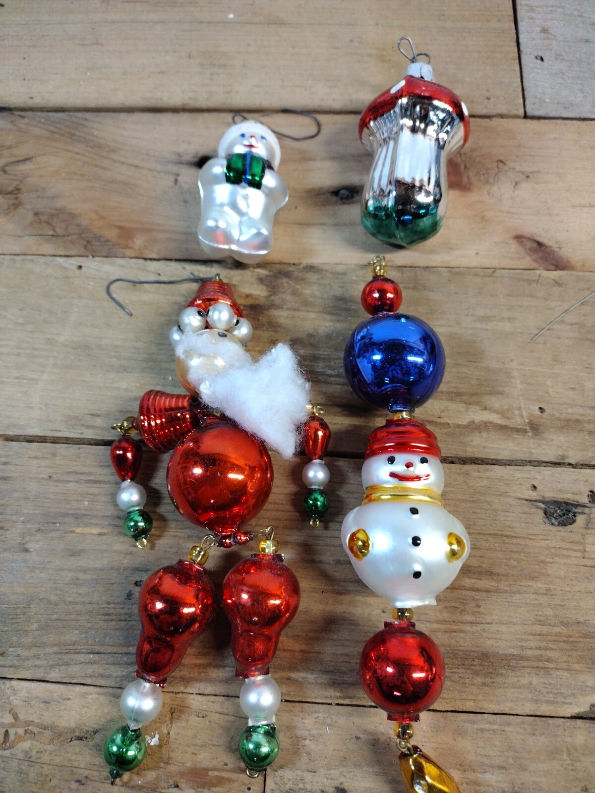 4 Random Christmas Tree Ornaments Vintage 1-5" Very Cute Santa Claus ...