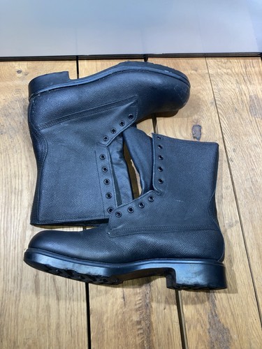 Canadian Armed Forces Webb Combat Boots US Size 9.5, Comes with brand ...