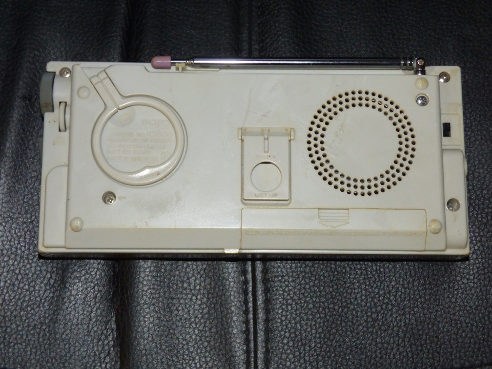 VINTAGE SONY ICF-35 PORTABLE RADIO TESTED RARE! | eBay