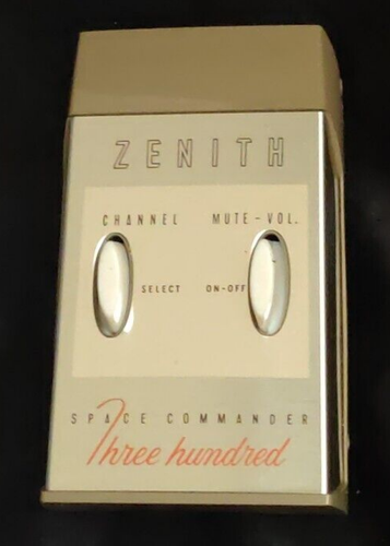 Vintage Zenith Space Command 300 TV Remote 4 Buttons Handheld Exc Cond ...