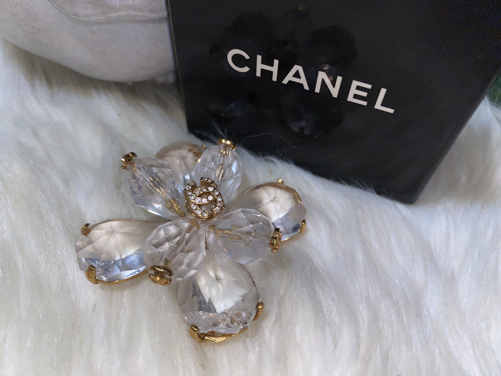 Coco Chanel Rare Camellia Flower Stunning Crystal Gla… - Gem