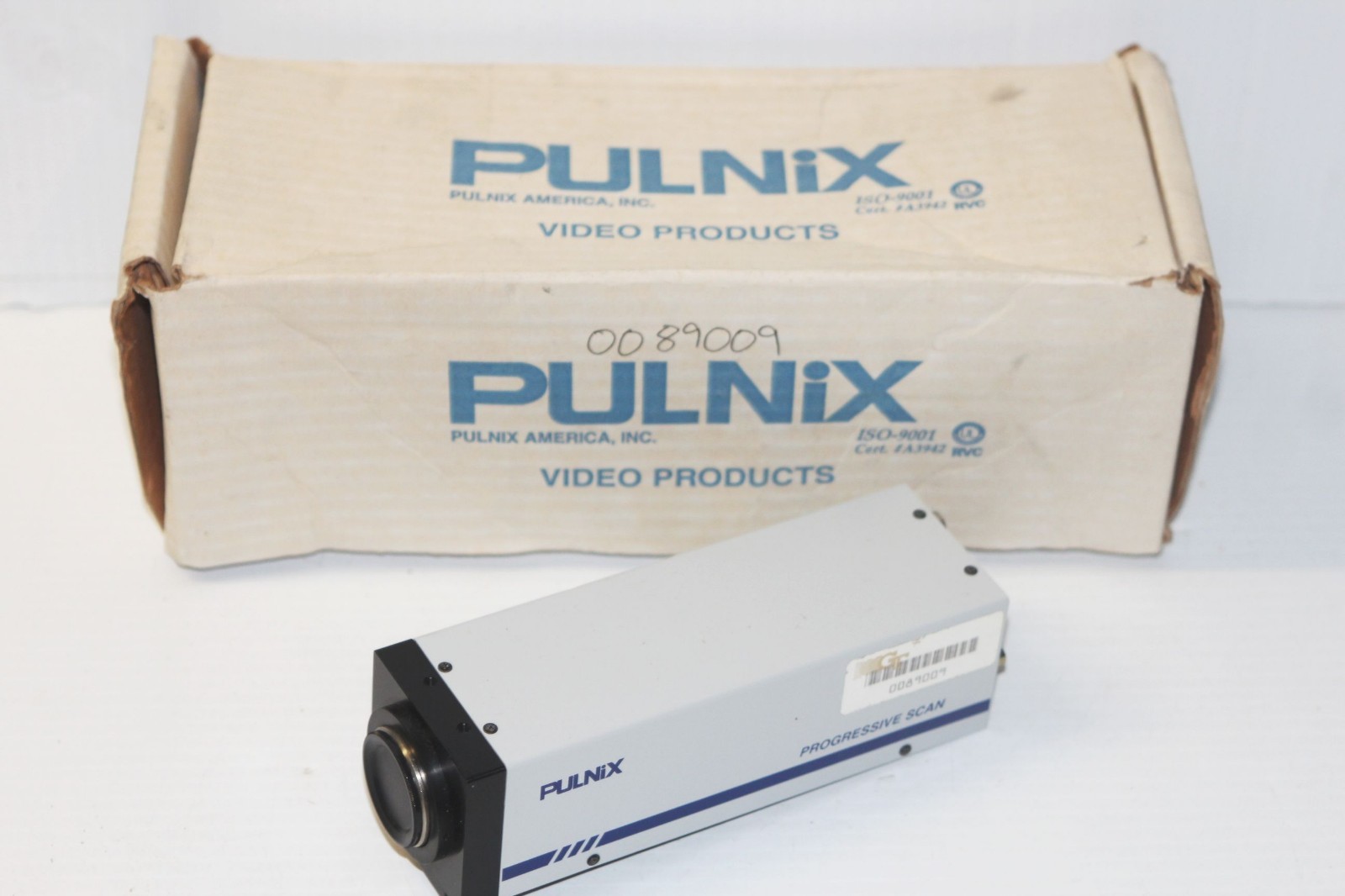 Pulnix TMC-9700 2/3" Progressive Scan Full Frame Color Camera Near Mint ...