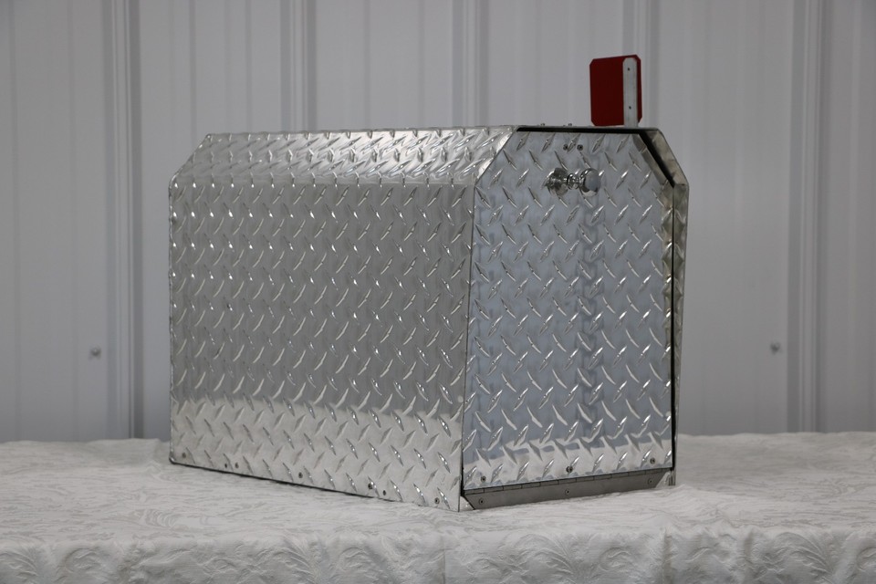 Heavy Duty Aluminum Diamond Plate 14 Gauge Mailbox Jumbo Size | eBay