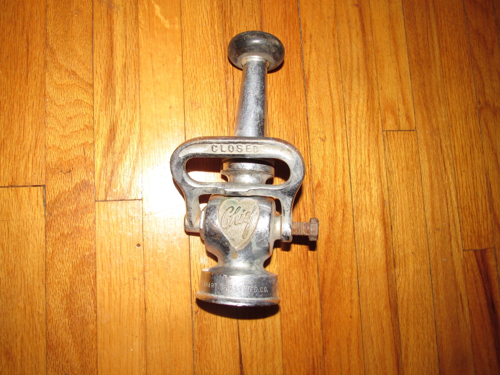 Chief Fire Hose Nozzle with Yoke Style Handle Elkhart Brass Mfg ...