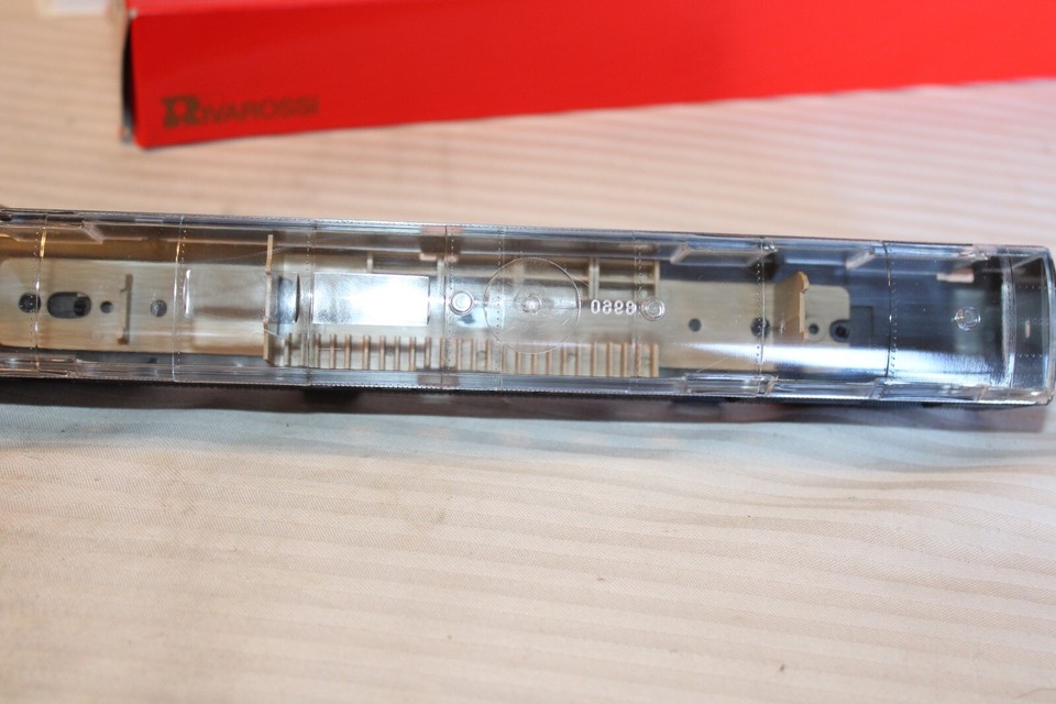 HO Scale Rivarossi, RPO Passenger Car, Interior, Unpainted, Undecorated ...