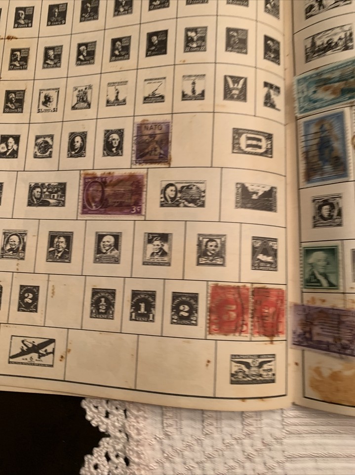 Vintage Illustrated The Universal Stamp Album 1955 with 200 stamps | eBay