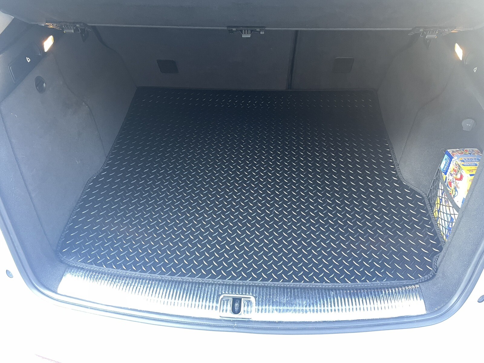 For Audi Q5 2008 To 2017 Tailored Black Rubber Car Boot Mat (liner ...