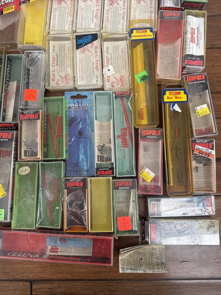 Lot of 70 Vintage, Empty Lure Boxes, Rapala, Fred Arbogast, Rat-L-Trap ...