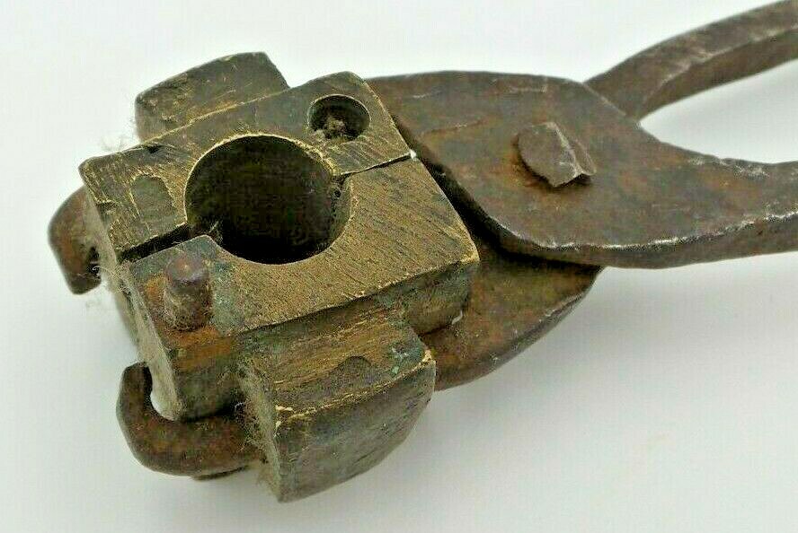 Revolutionary War Iron Bullet Mold