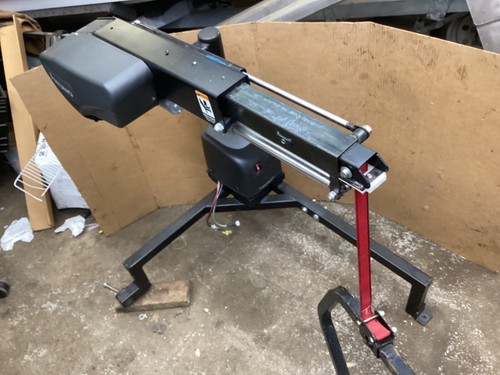 Bruno VSL-6900 Curb Sider Power Wheelchair / scooter Lift UP 2 400lb ...