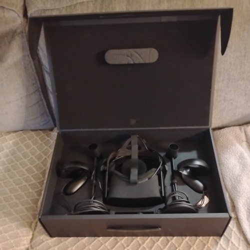 Meta Oculus Rift CV1 VR Virtual Reality Headset System - Black | eBay