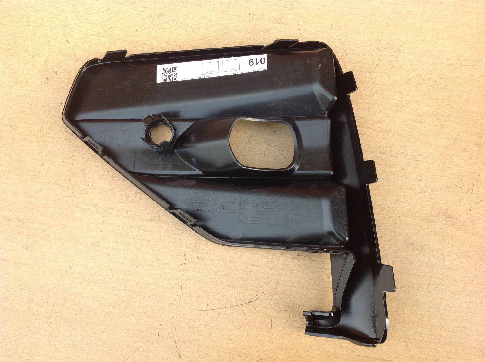 Bumper+Grille+Grill+Front+Right+Volvo+V60+II+S60+III+2017+R-Style+ ...