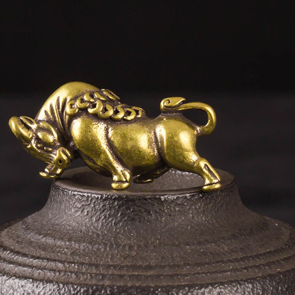 8 Pcs Calf Sculpture Adornment Exquisite Home Decor Copper Craft ...