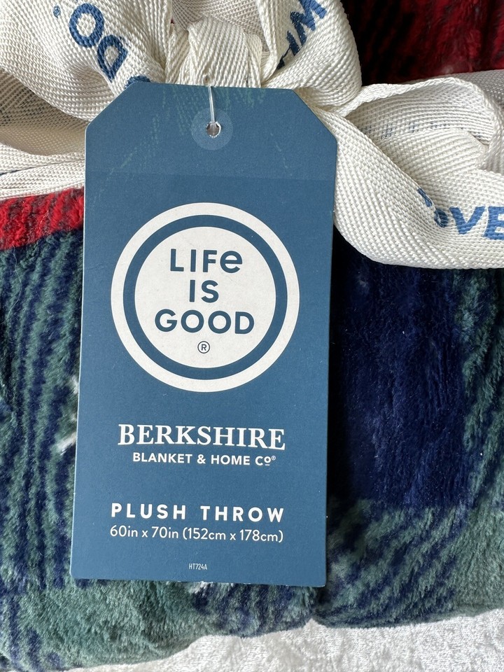 Life is Good. Vintage Icon Holidays Plush Throw Blanket, Darkest Blue ...