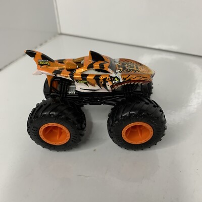 Monster Jam Truck Tiger Shark 1:64 Hot Wheels | eBay