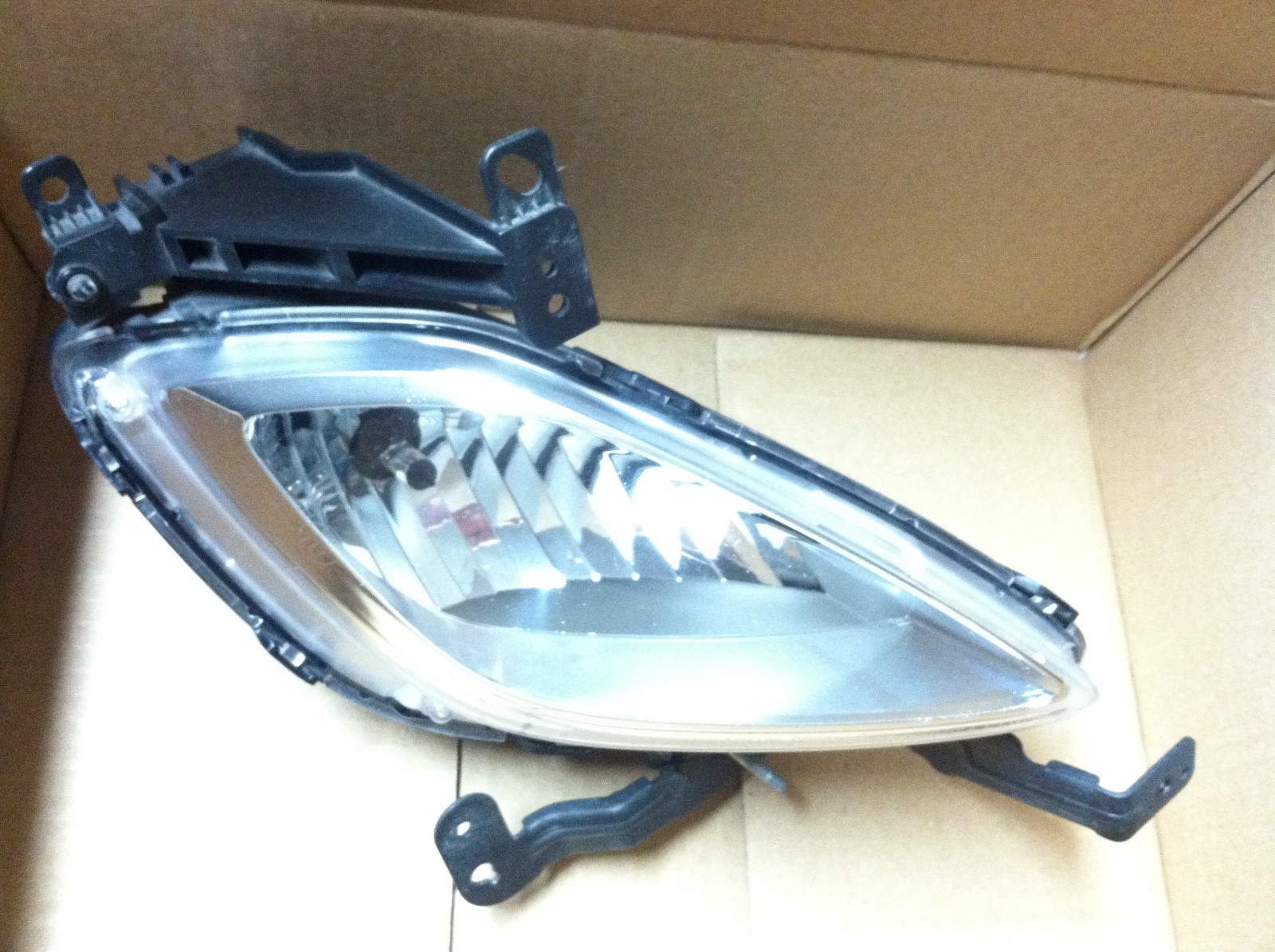 OEM 2011 2012 2013 Hyundai Elantra Fog Light Sedan Right Lamp Korean ...