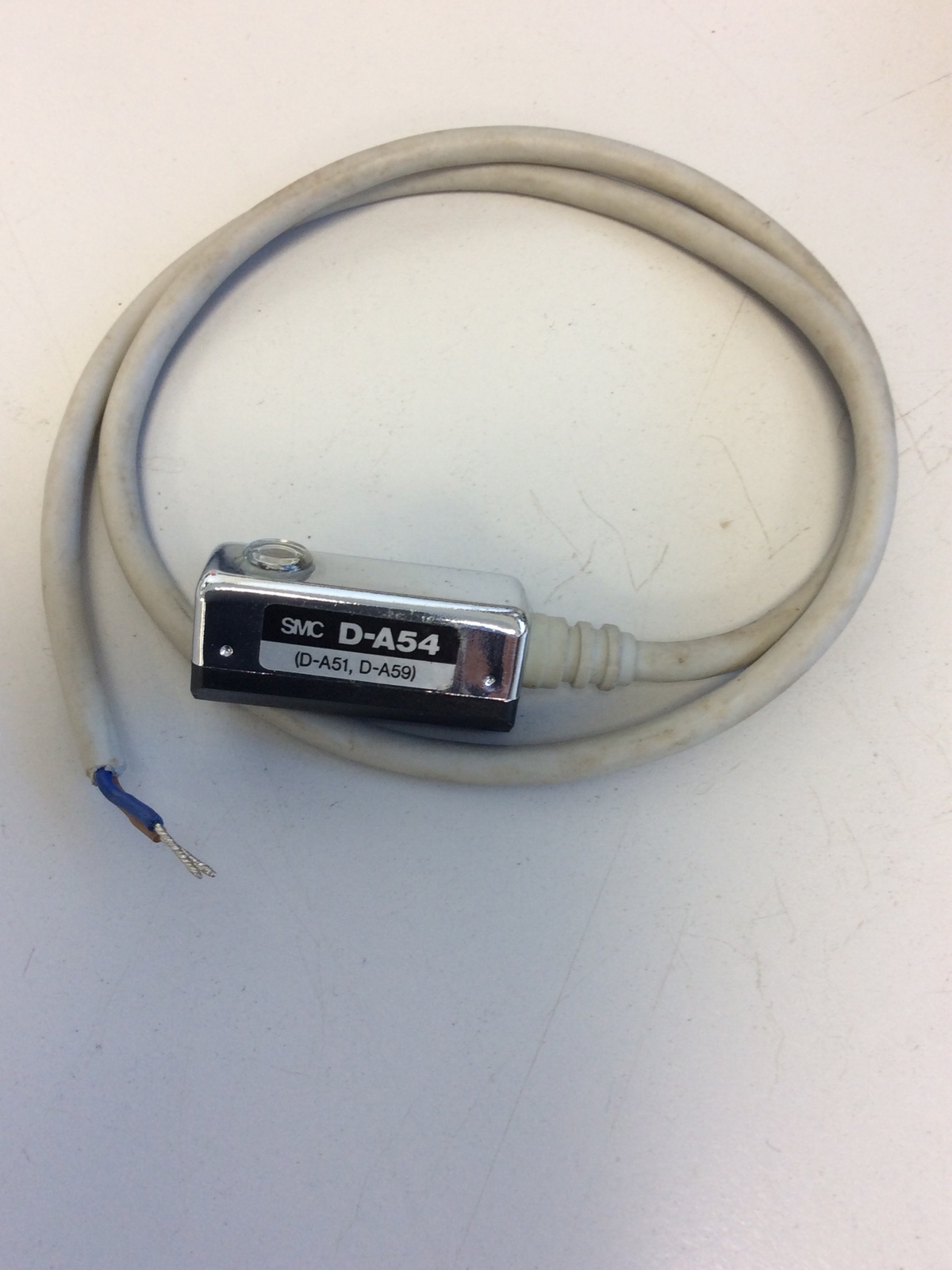 SMC D-a54 Magnetic Reed Switch Sensor DA54 for sale online | eBay