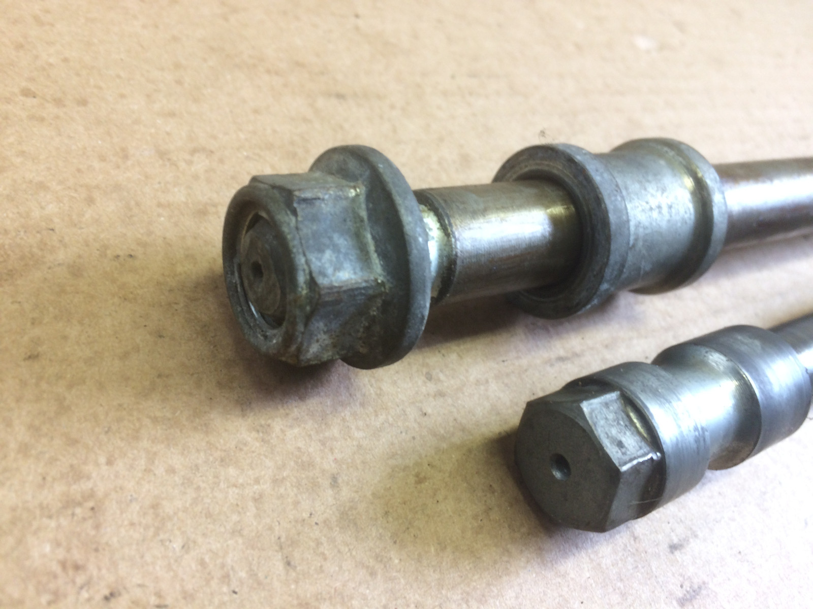 OEM front & rear wheel axles / spindles from 1984 Honda MAGNA VF700C ...