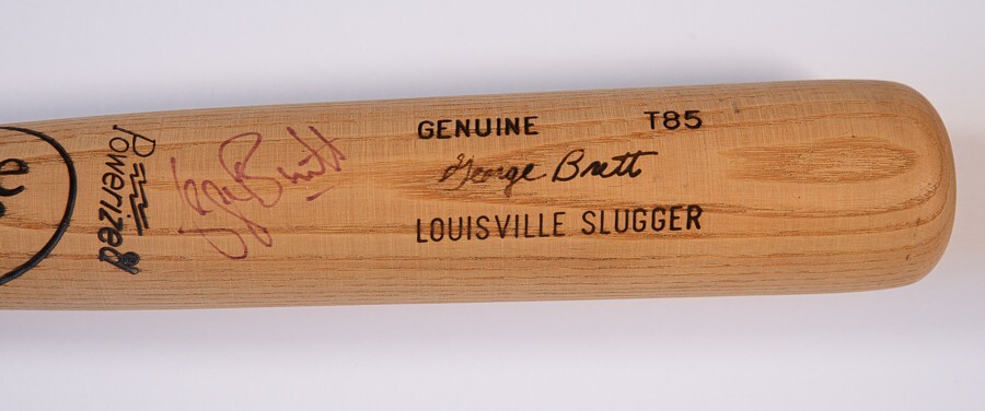 George Brett Kansas - City Royals - issued, signed Louisville Slugger ...
