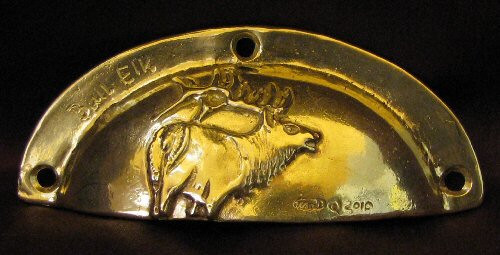 BULL ELK Horizontal Drawer Pull, Cabinet Pull, bronze animal hardware ...