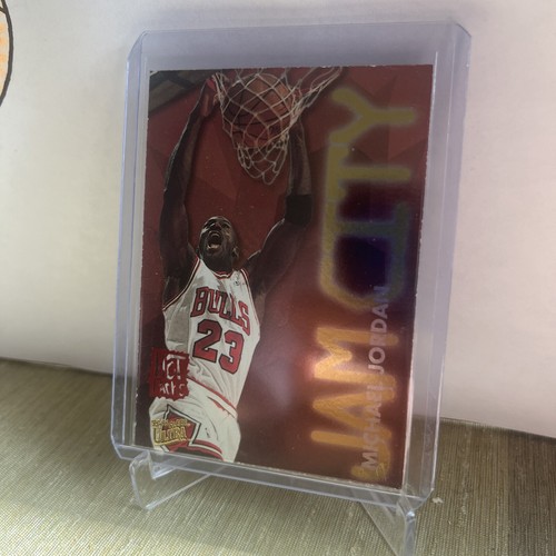 1995-96 Fleer Ultra Michael Jordan Jam City Hot Packs #3 Chicago Bulls ...