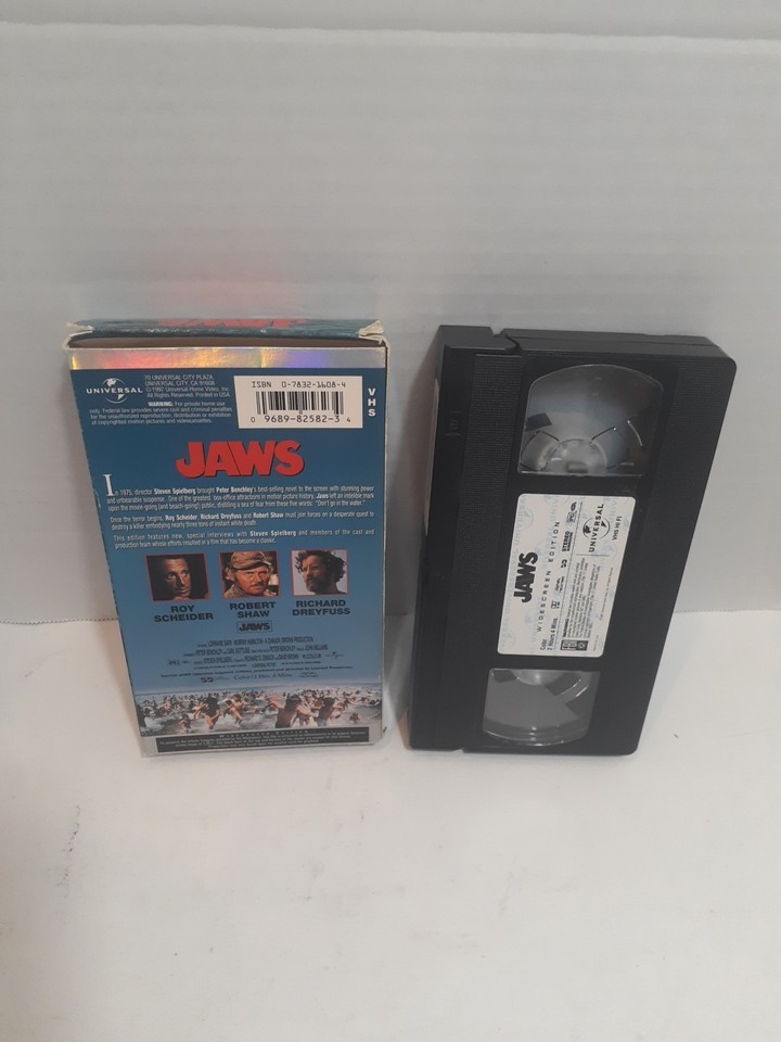 Jaws VHS Movie Widescreen Digitally Mastered Roy Schneider Robert Shaw ...