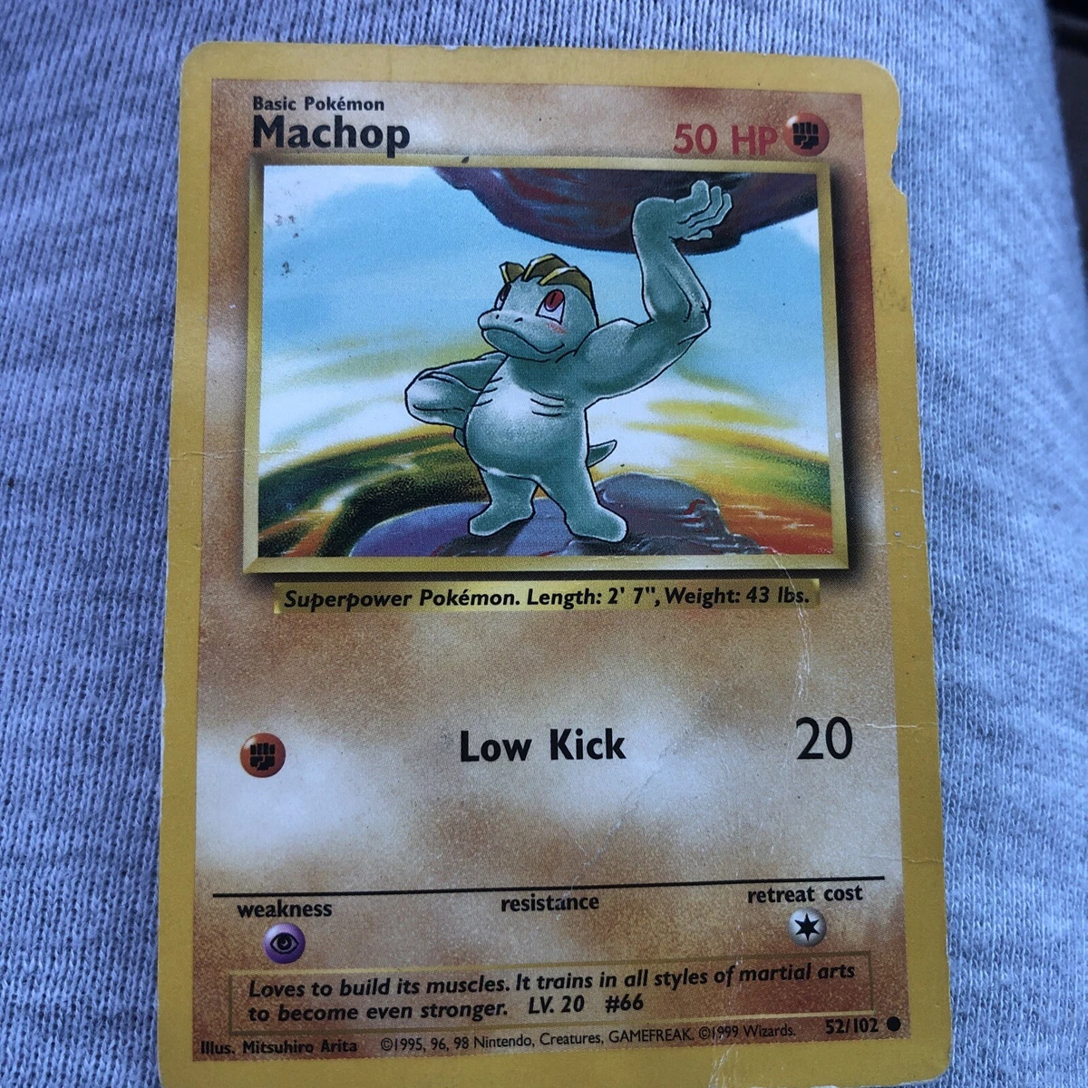 Machop Card