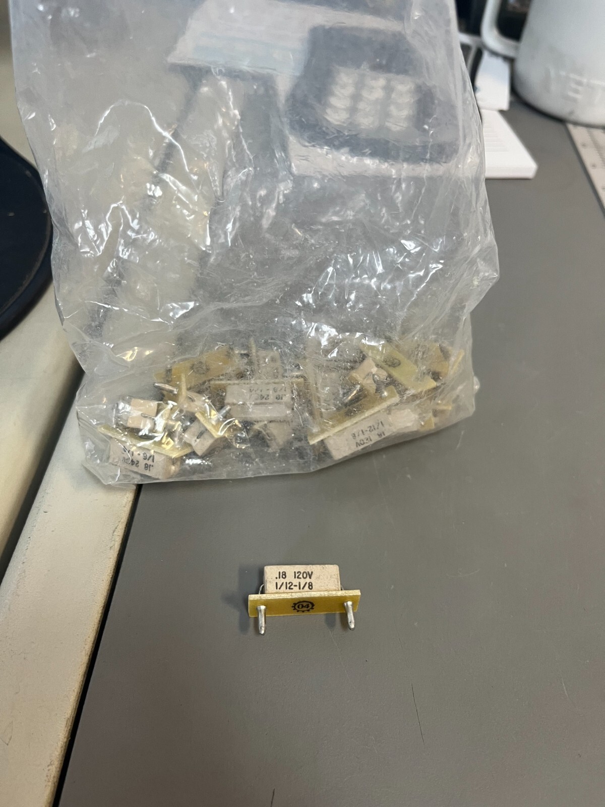 KB/KBIC DC Motor Control Plug-In Horsepower Resistor 120v .18 1/12 - 1/ ...