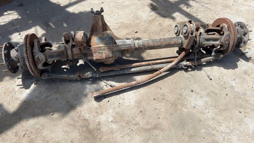 2011 2012 Ford F350 4.10 Ratio Front Axle Assembly DRW (Chassis Cab ...