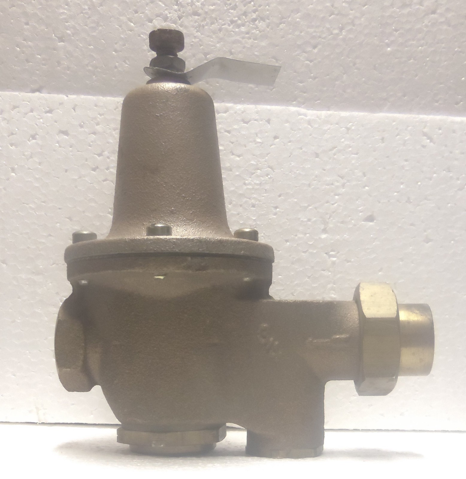 Watts Regulator Co. - 3/4” Threaded Pressure Regulator - Range: 25 - 75 ...