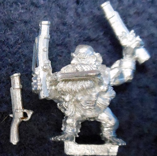 1998 Dwarf Long Drong Slayer's Pirate 3 Citadel Warhammer Dogs of War ...