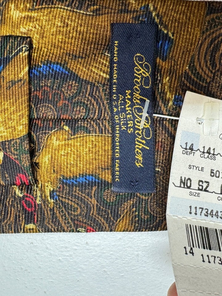 Brooks Brothers Hand Made USA Madder Brocade Paisley Pheasant Overlay ...