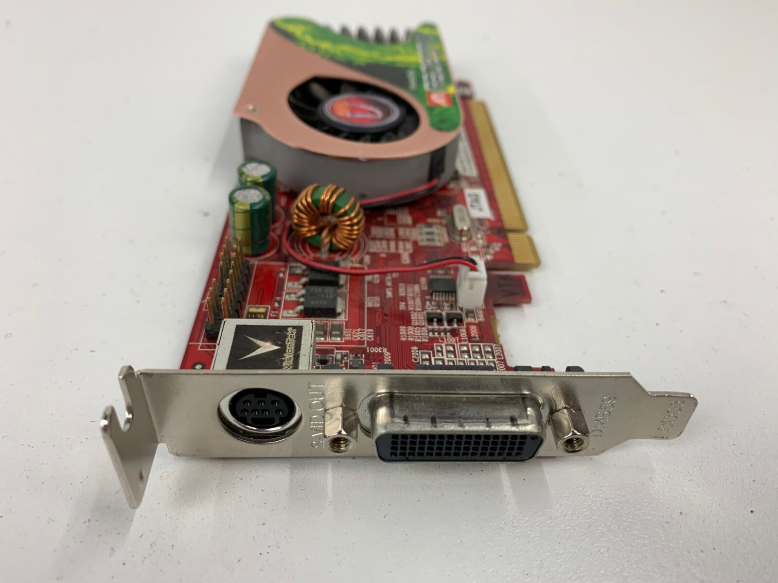 VisionTek ATI Radeon X1300 Vtk-400078 256mb PCI Express Video Card ...