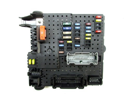 2008 VOLVO S60 FUSE RELAY BOX 30786646 OEM 05 06 07 08 09 | eBay