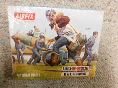 Airfix 1/72 RAF Personnel 01747-5 Blue box 1973 issue NRFB shrink ...