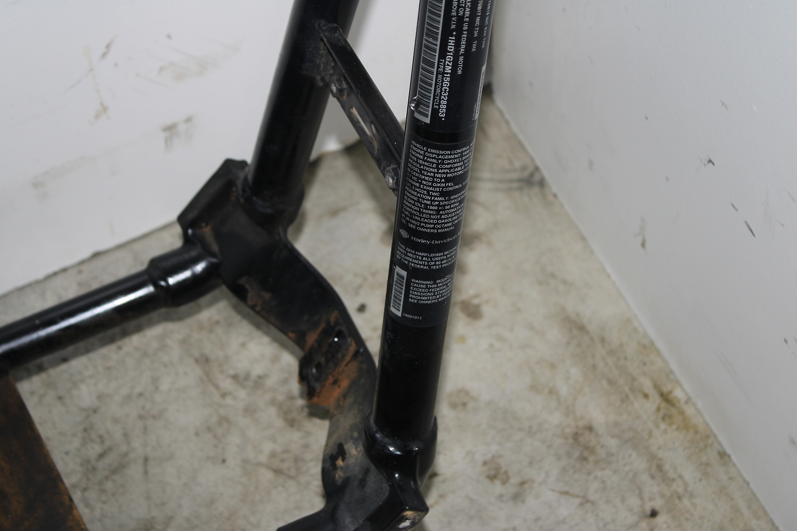 2011-2017 16 Harley Dyna Street Bob Super Glide Low Rider Switchback ...