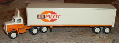 Pilot TNT Freight Carriers '85 Winross Truck | eBay