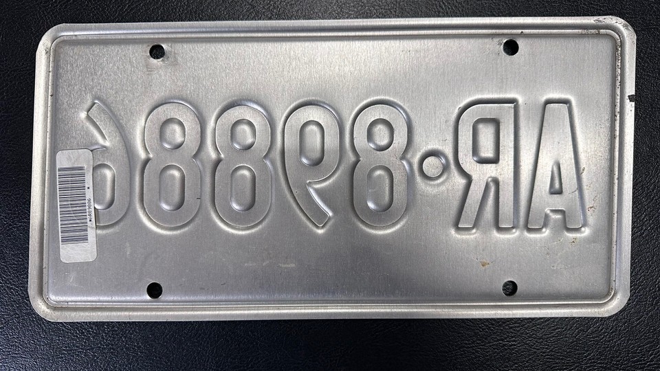 1 Connecticut License Plate CT CONN AR-89886 Constitution State Real ...